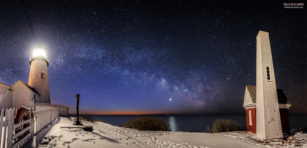 Super Blood Moon | Starry Starry Night | Texas Tiny Homes
